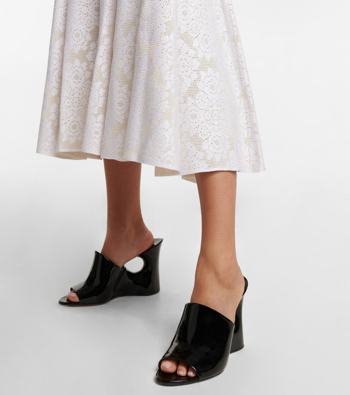 Alaïa Sculpture patent leather mules ALAÏA