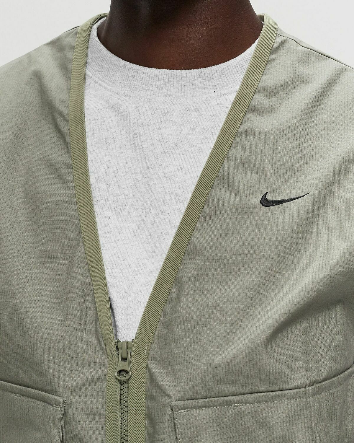 Nike Essential Loose Woven Cargo Vest Green Vests Nike