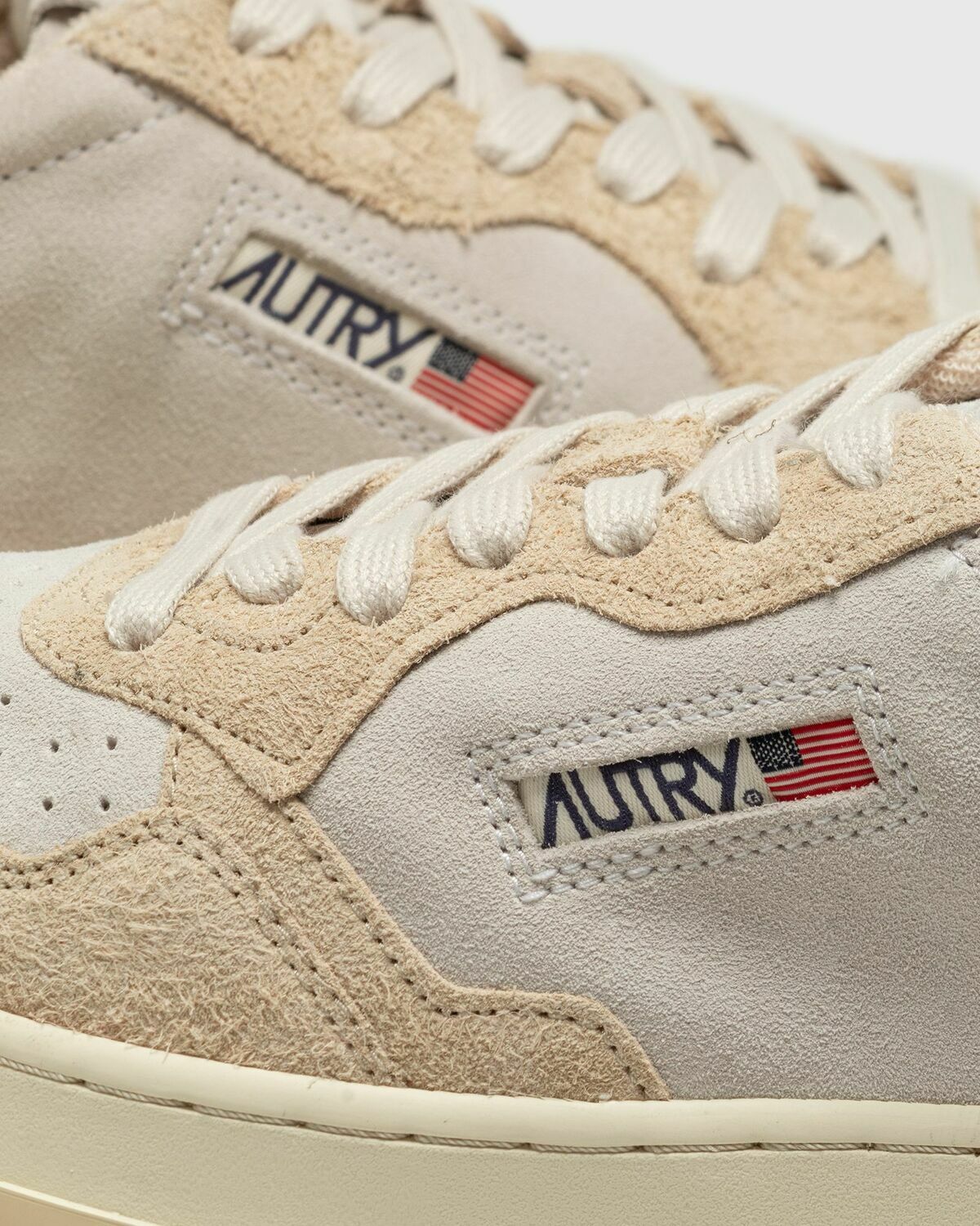 Autry Action Shoes Medalist Low White Lowtop Autry