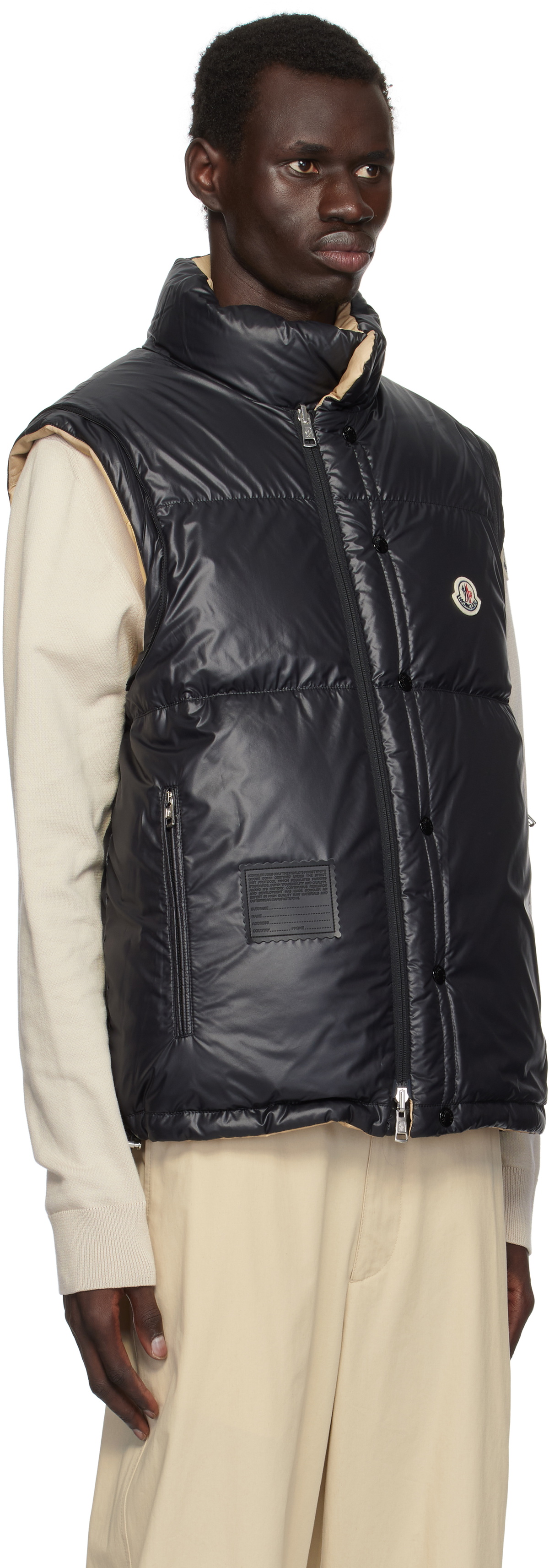 Moncler Beige & Black Verone Short Reversible Down Jacket Moncler