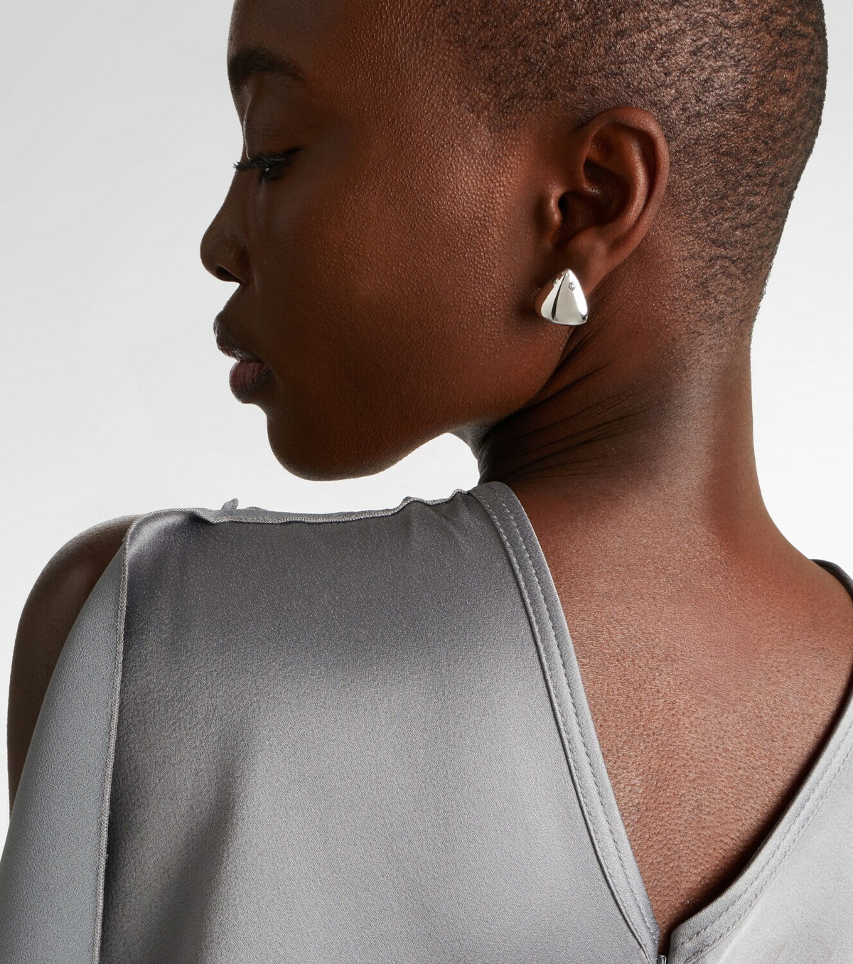 Yvonne Léon Requin 9kt white gold earrings with diamonds Yvonne Leon