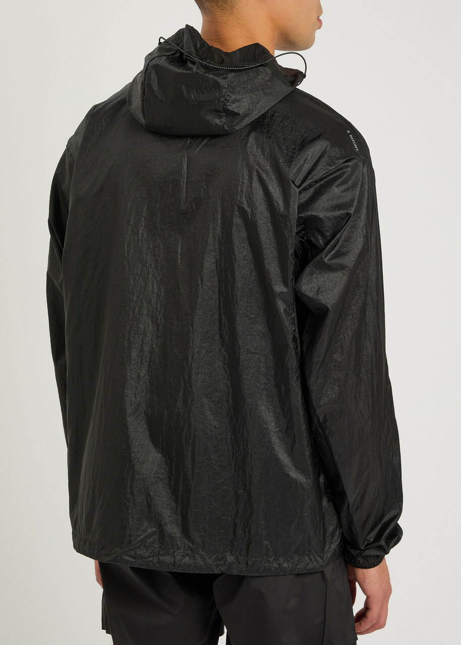 Satisfy Hooded Pertex Diamond Fuse Jacket Black Satisfy