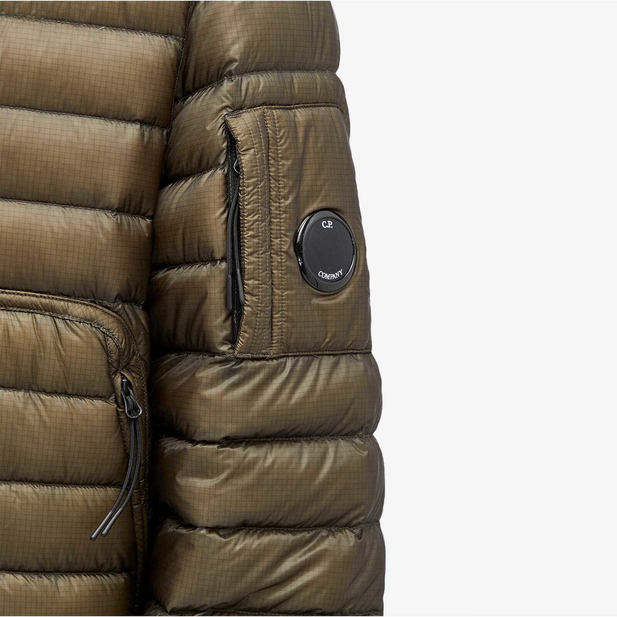 C.P. Company Men's D.D. Shell Lightweight Down Jacket in Grape Leaf C.P ...