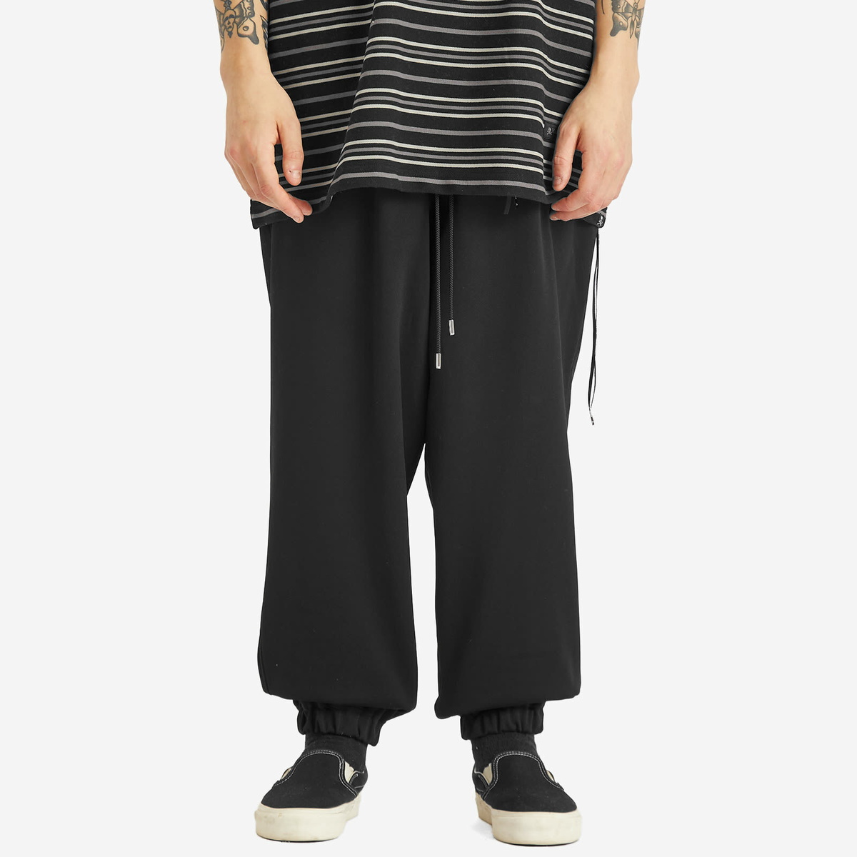 MASTERMIND WORLD Men's Jersey Jogger Pants in Black MASTERMIND WORLD