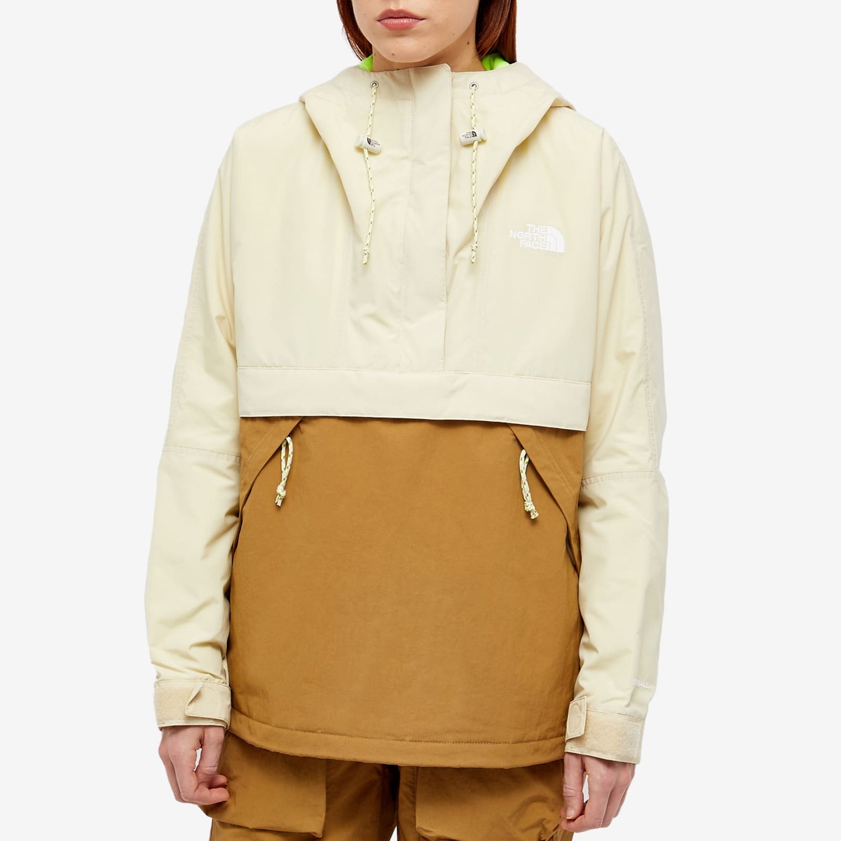 The North Face Women's Low Fi Hi-Tek Windjammer Jacket in Brown/Gravel ...