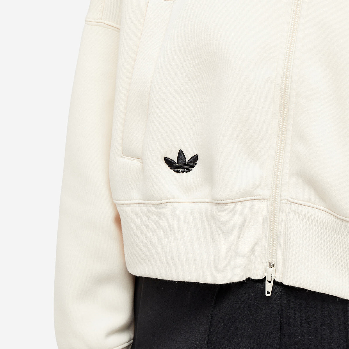 Adidas Women's Neu Classics Track Top in Wonder White adidas
