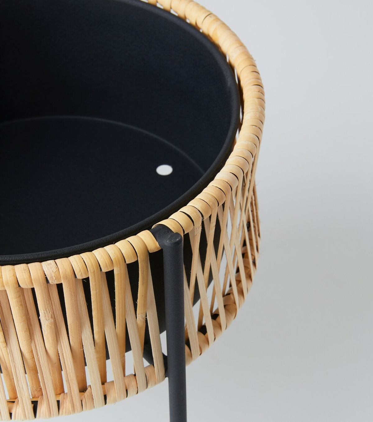 Menu - Umanoff Small plant stand Menu