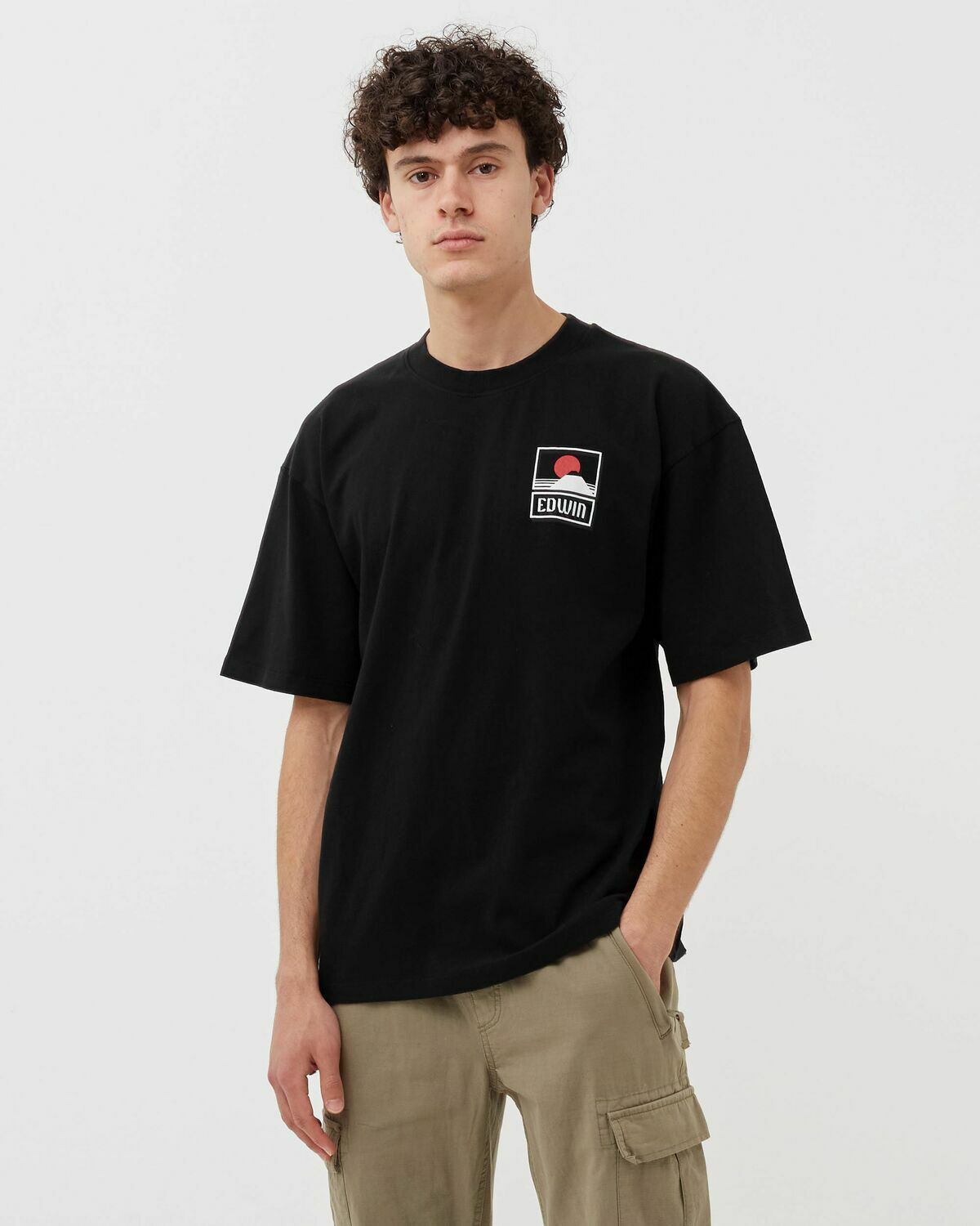 Edwin Sunset On Mt Fuji Tee Black Shortsleeves Edwin