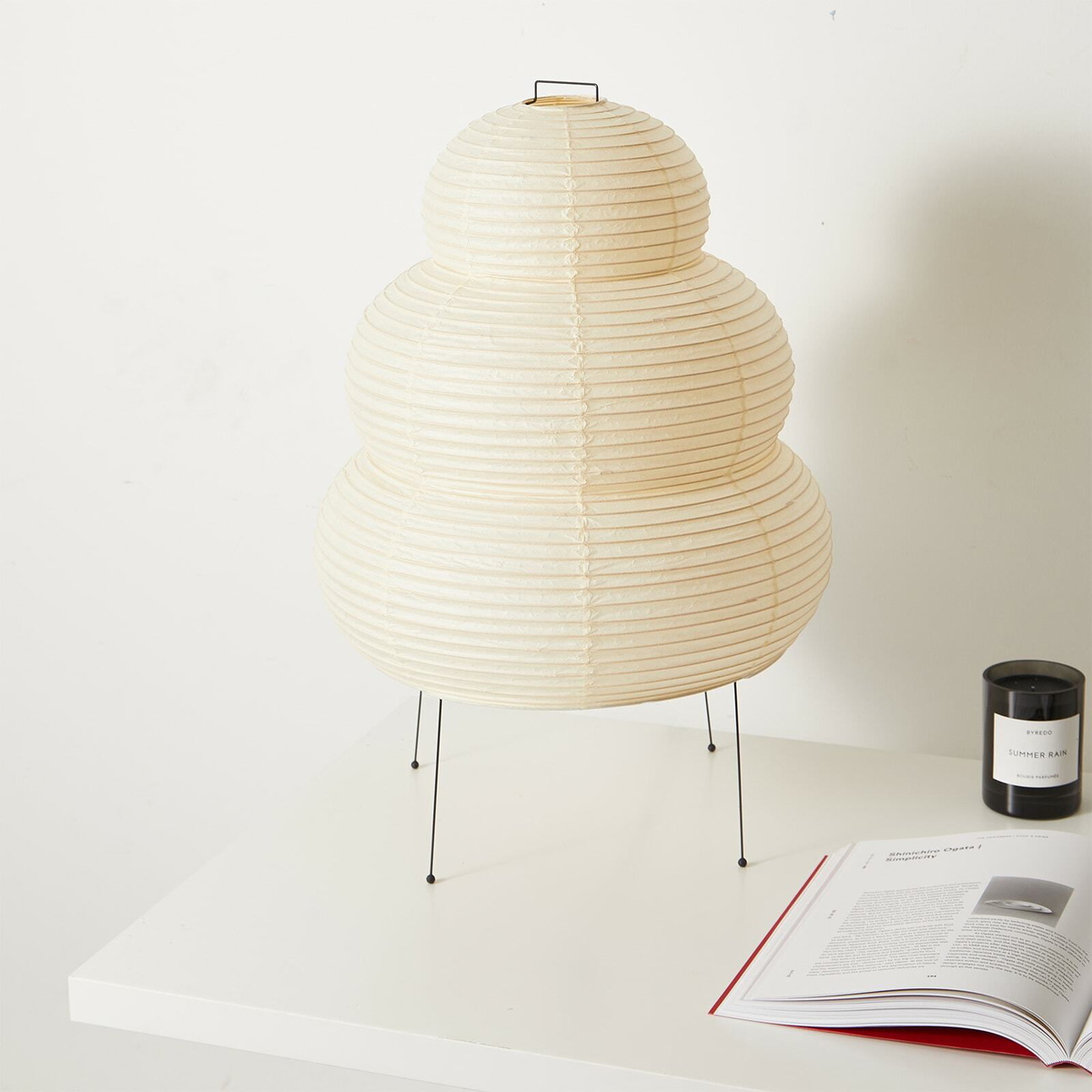 Vitra Akari 24N Table Lamp in Natural Vitra