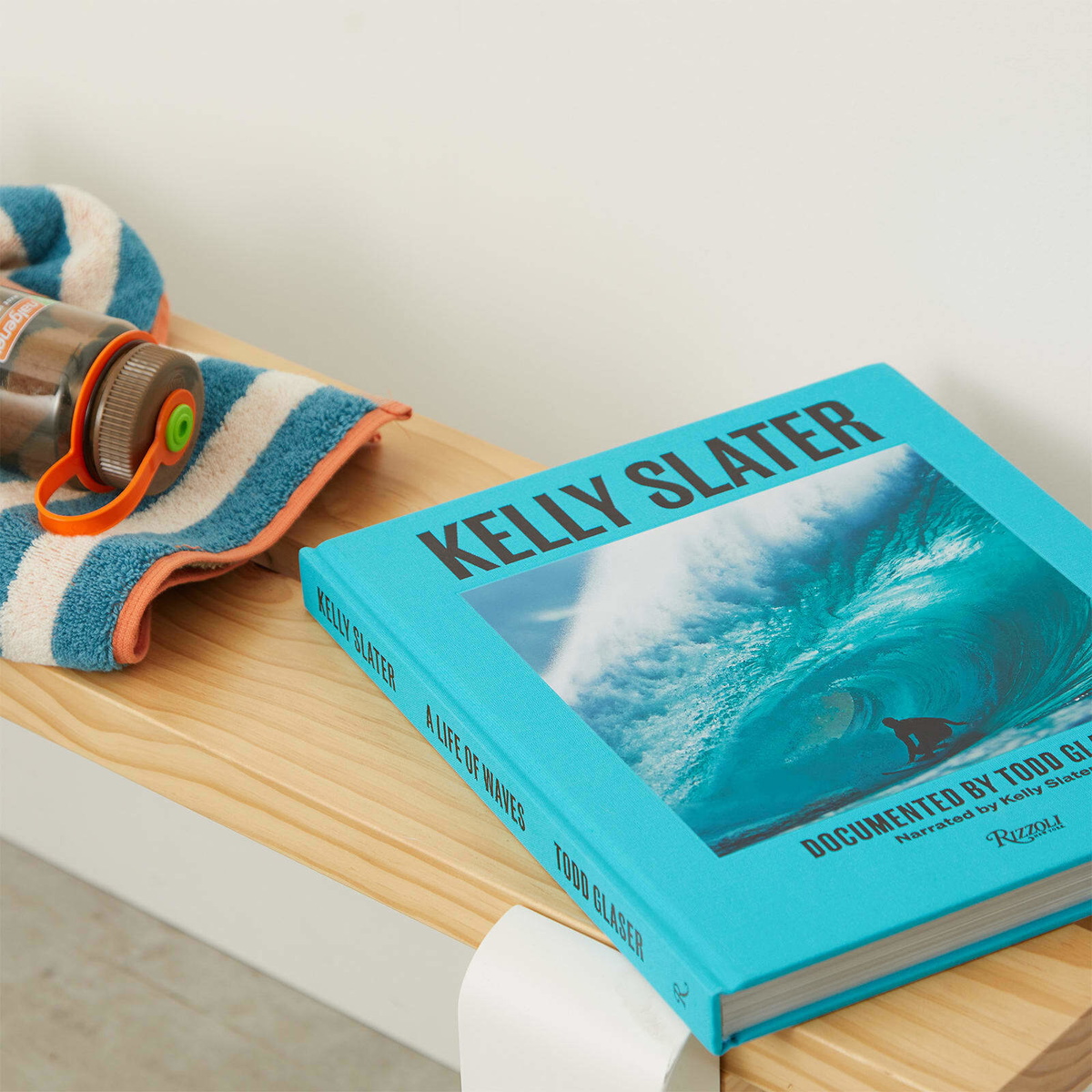 Rizzoli Kelly Slater in Kelly Slater/Todd Glaser Rizzoli