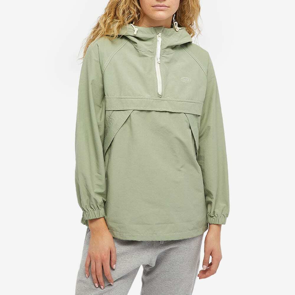 Snow Peak Women's Light Mountain Cloth Parka Jacket in Sage Snow Peak