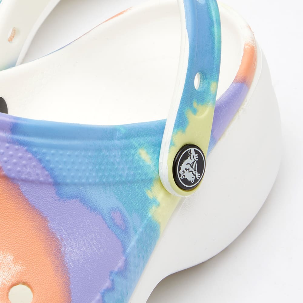 Crocs Women's Classic Platform Tie Dye in Oxygen/Multi Crocs