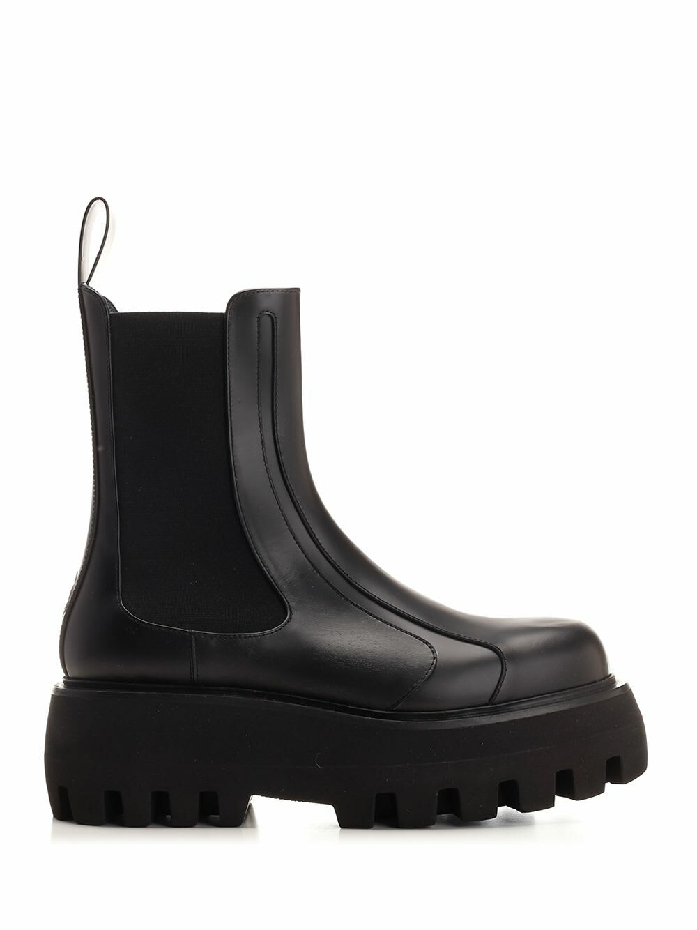 Alexander McQueen Chelsea Boots sofa Alexander McQueen