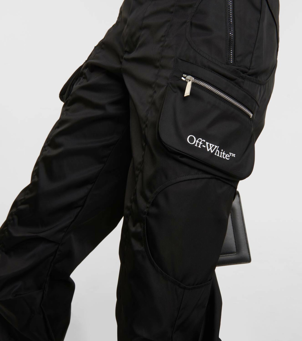 Off-White Book Round cargo pants Off-White