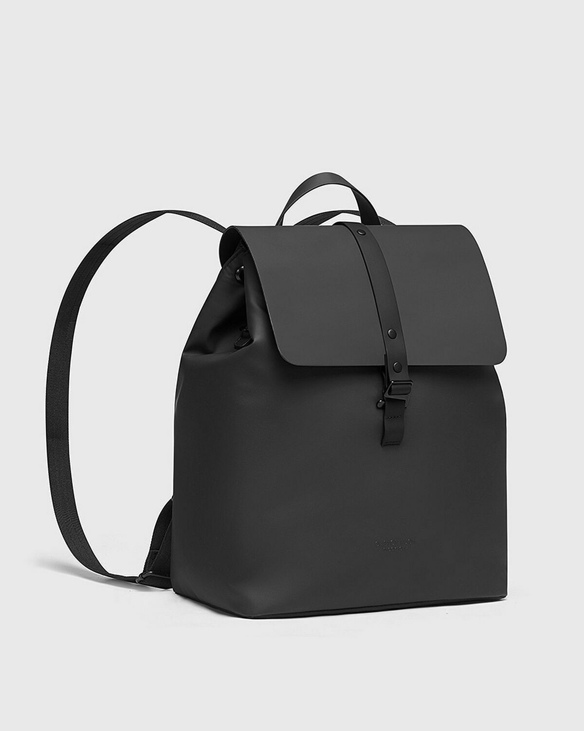 Gaston Luga Däsh Bucket Backpack Black Backpacks Gaston Luga