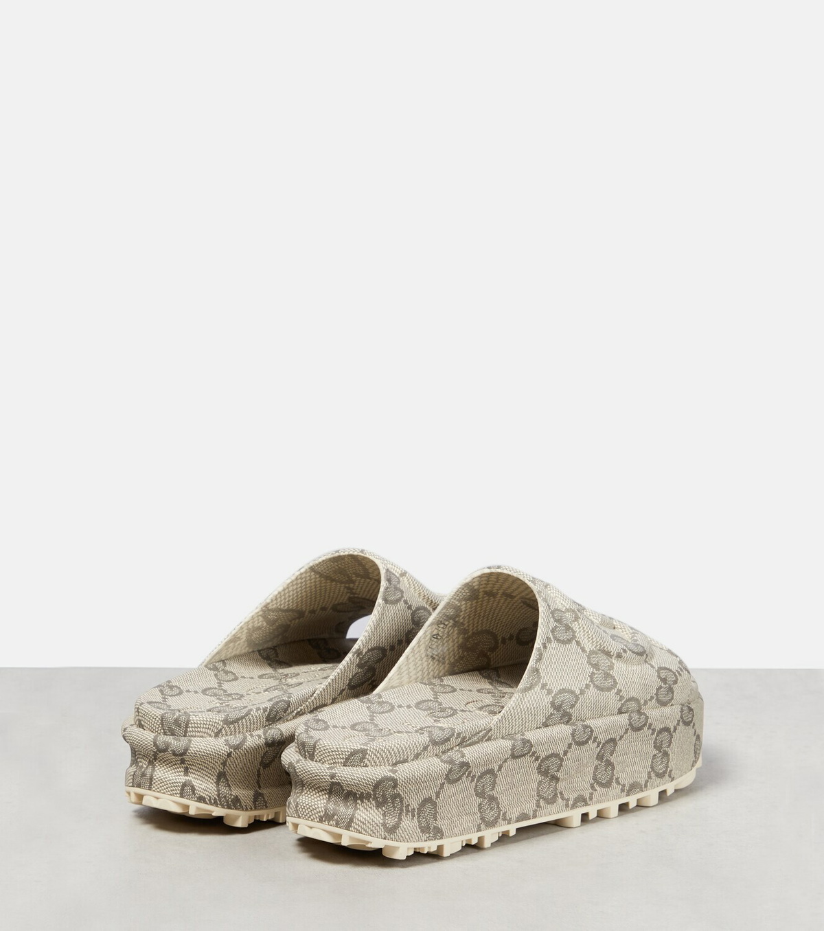 Gucci - GG platform slides Gucci