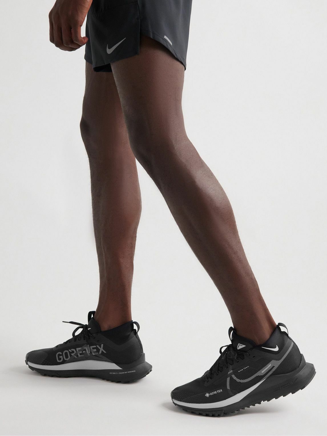 Nike Running - React Pegasus Trail 4 GORE-TEX Mesh Running Sneakers ...