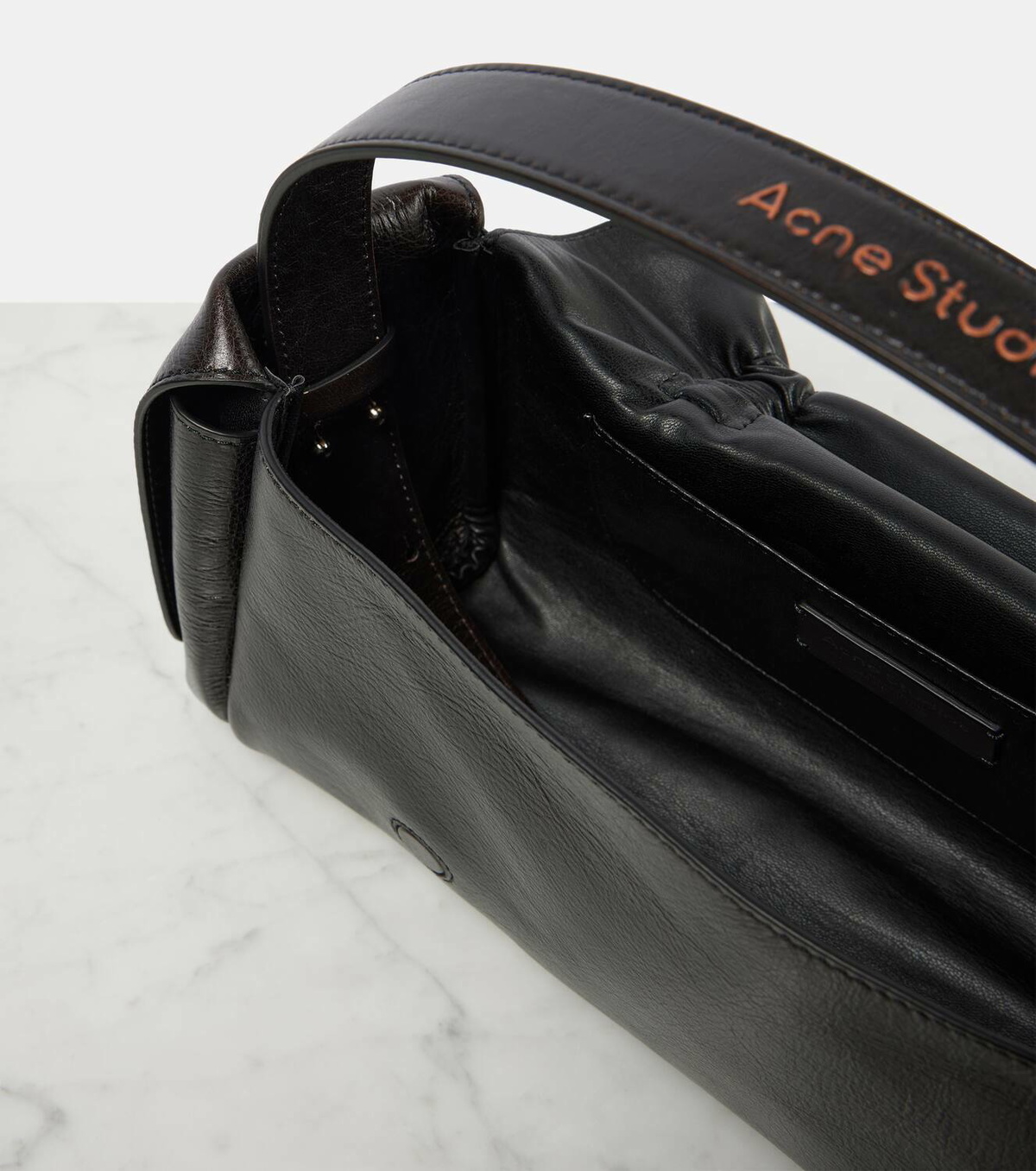 Acne Studios Multipocket leather shoulder bag Acne Studios
