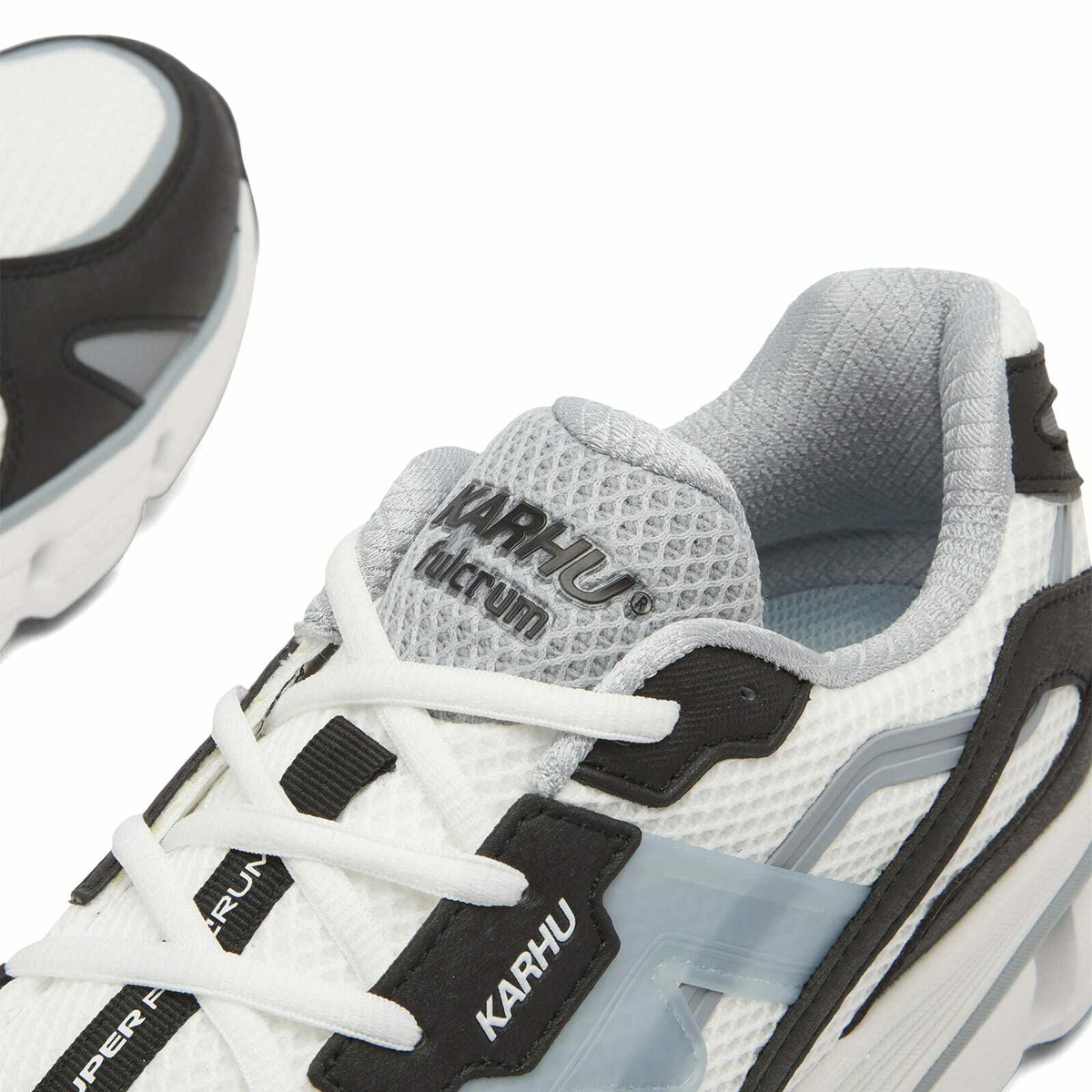 Karhu Men's Super Fulcrum Sneaker in Black/Sterling Blue Karhu