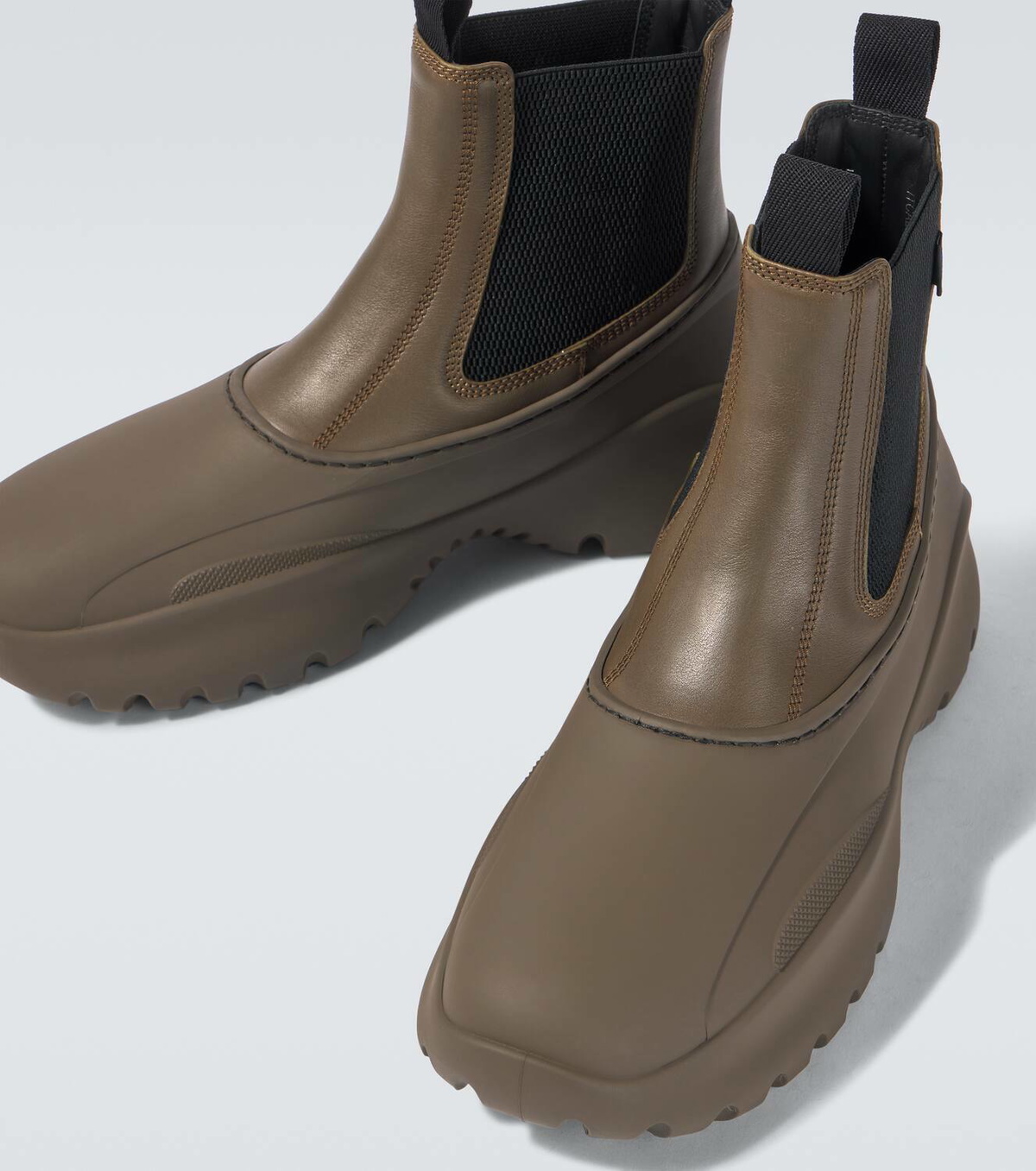 Burberry Leather Chelsea boots Burberry Burberry Leather Chelsea boots Burberry