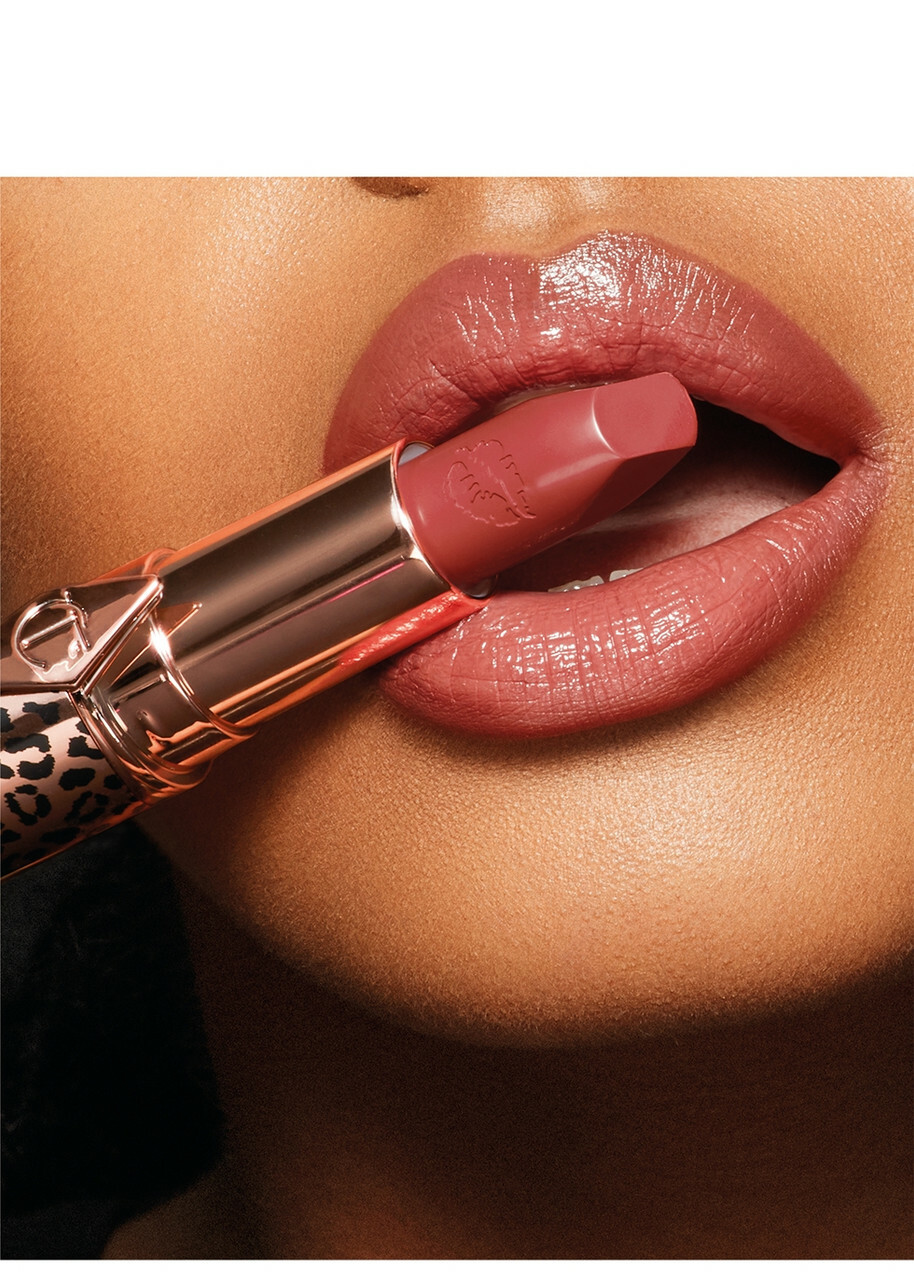 Charlotte Tilbury Hot Lips 2 Lipstick Lipstick Glowing Jen Hydrate Charlotte Tilbury
