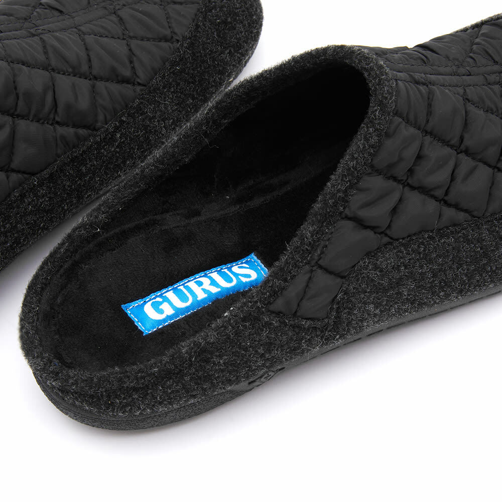 Guru's Roomshoes Men's Gurus Roomshoes Quilted Houseshoe in Black Gurus Roomshoes