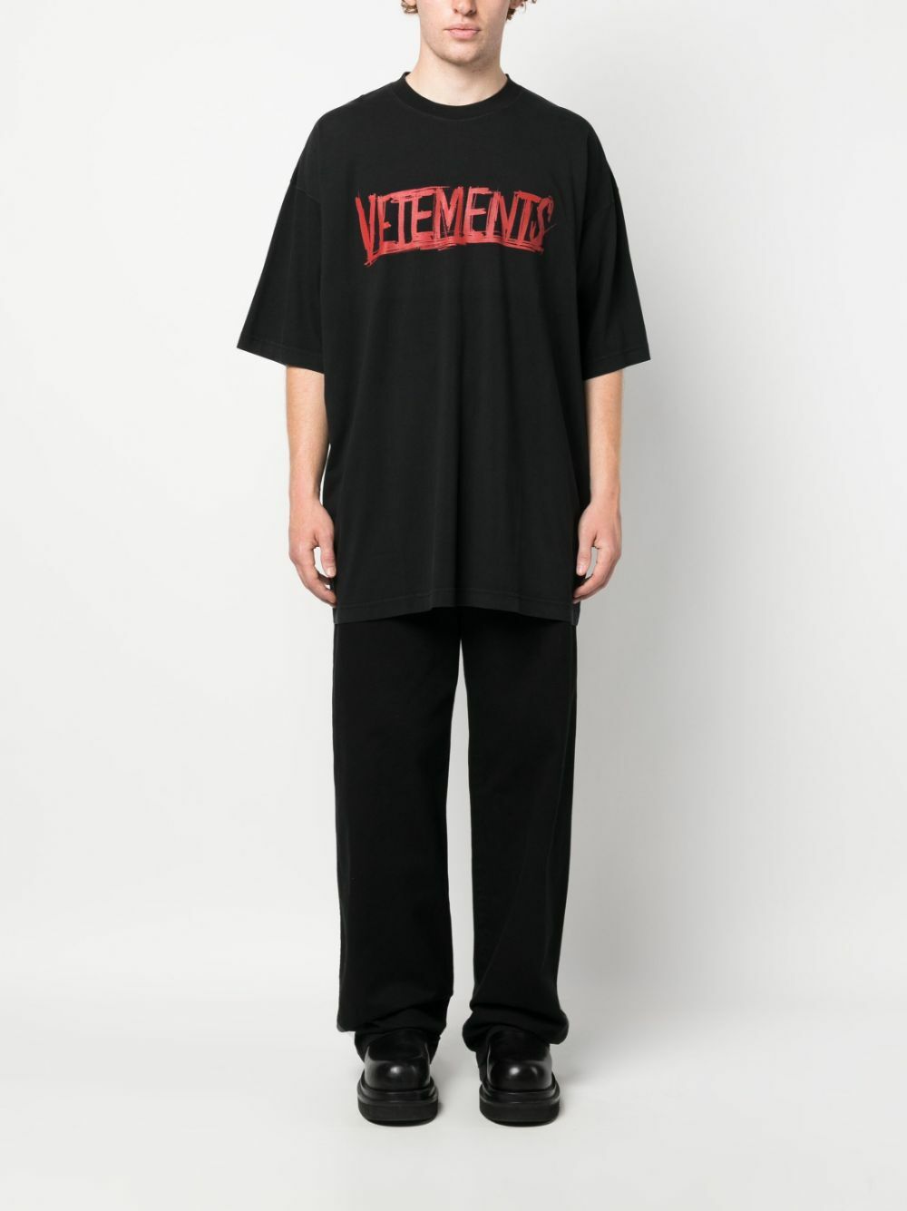 VETEMENTS - Cotton T-shirt Vetements