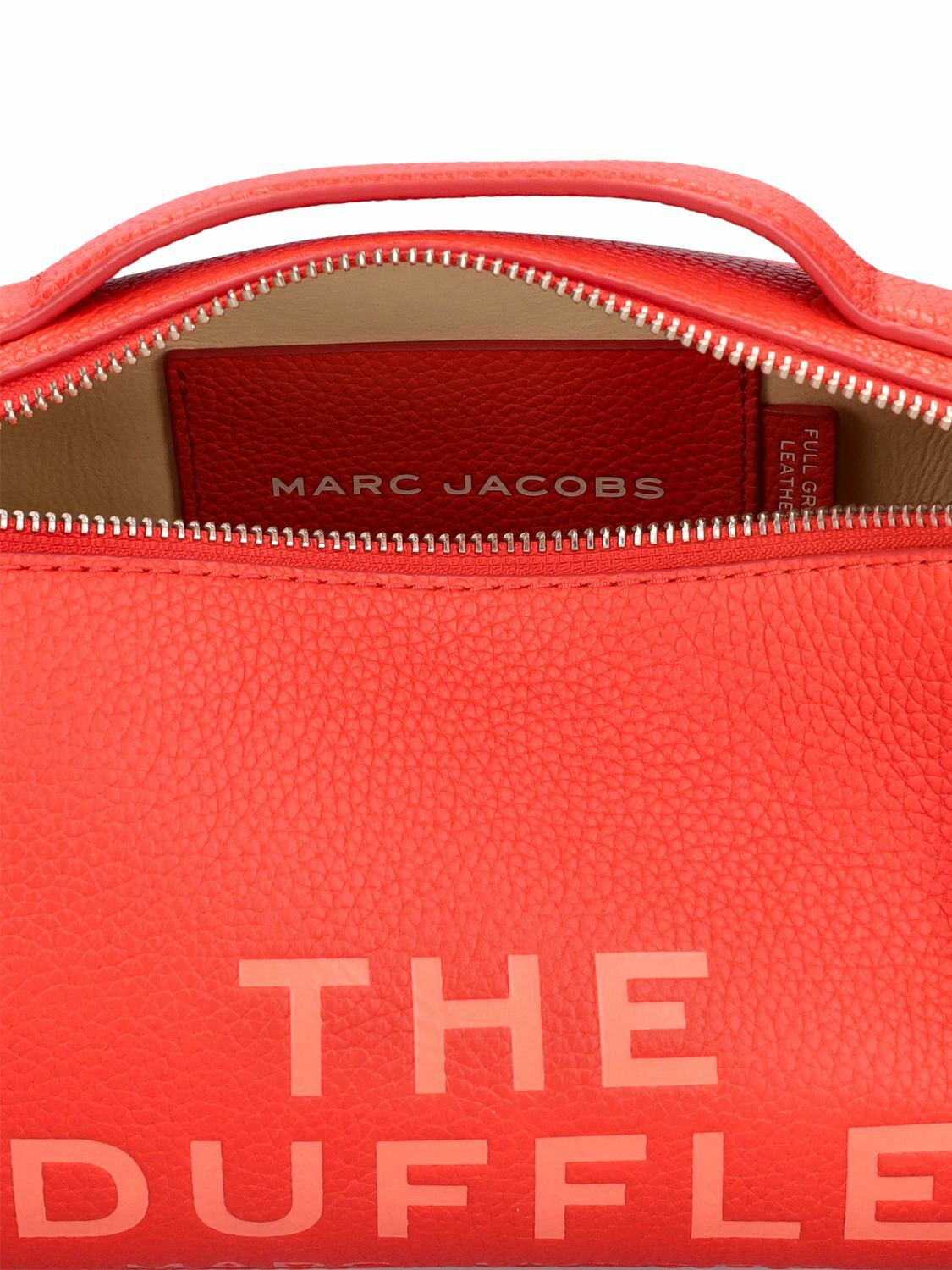 MARC JACOBS - The Duffle Leather Bag Marc Jacobs
