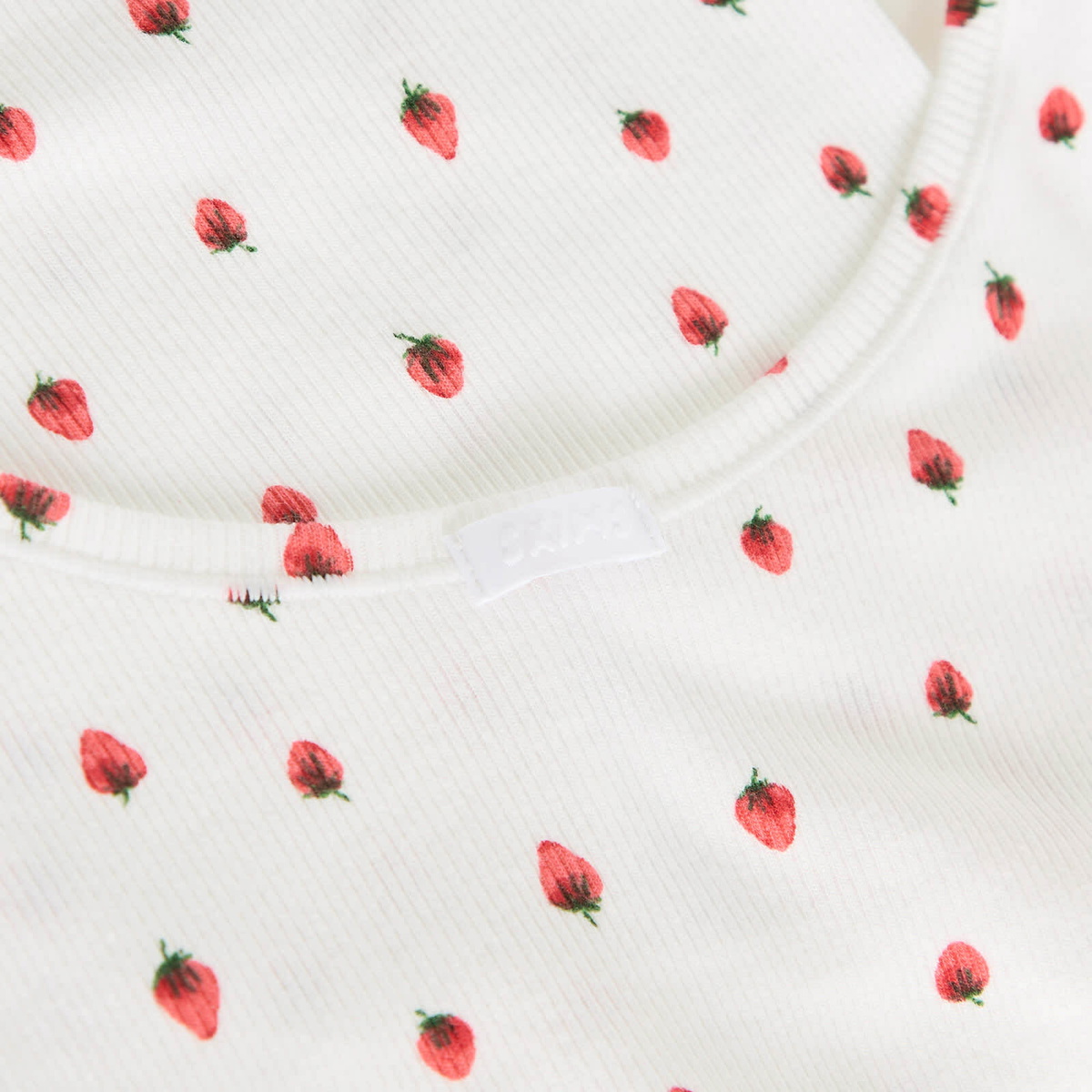 SKIMS Women's Cotton Rib Tank Top in Snow Strawberry Print SKIMS