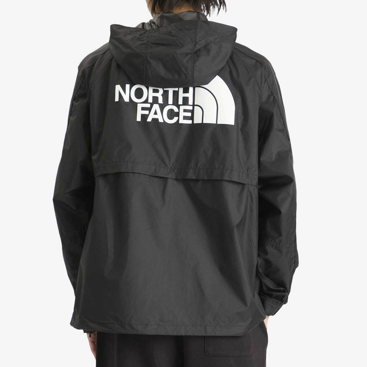The North Face Men's Nse Wind Track Jacket in Tnf Black The North Face