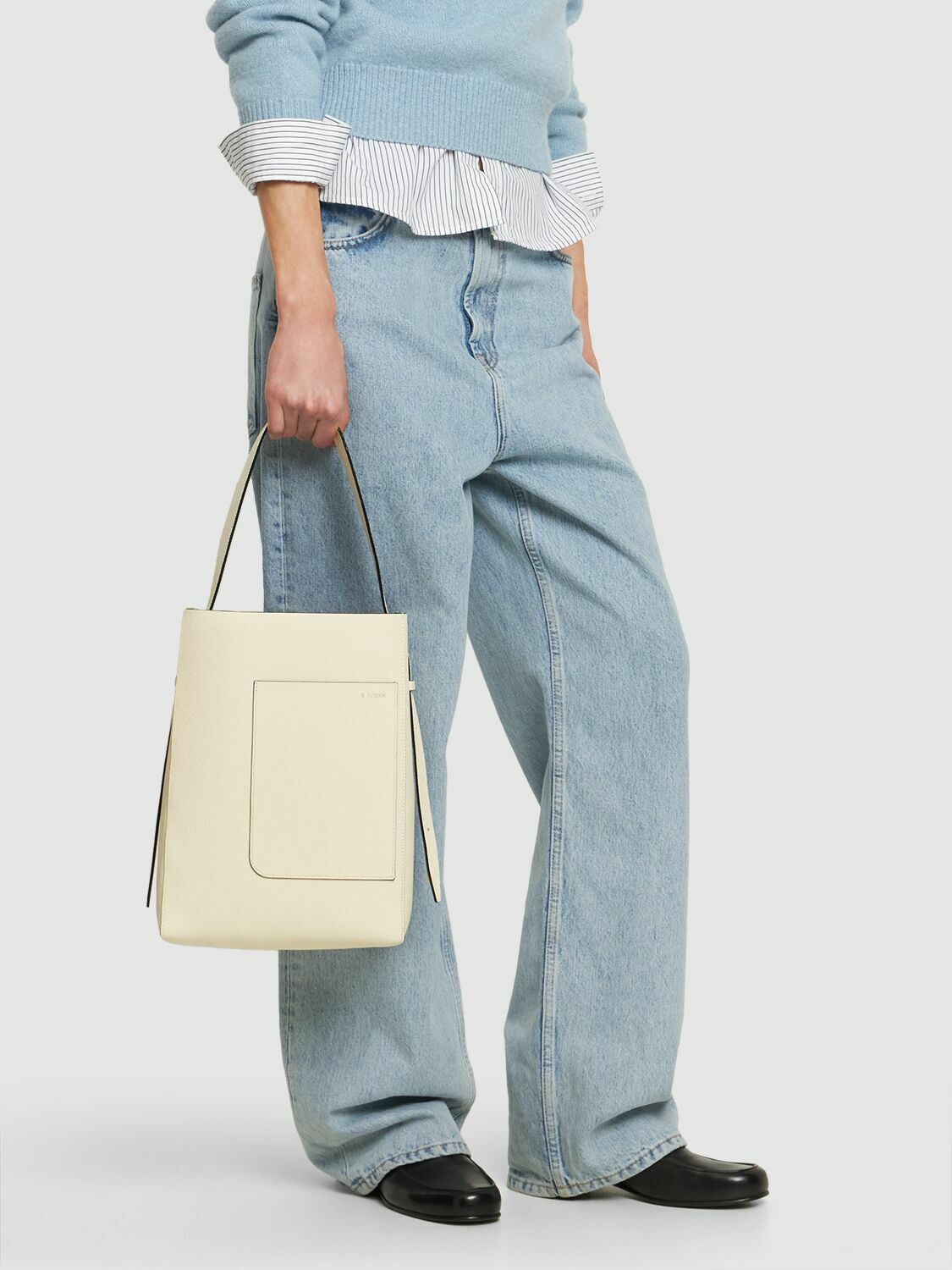 VALEXTRA - Medium Leather Bucket Tote Bag Valextra