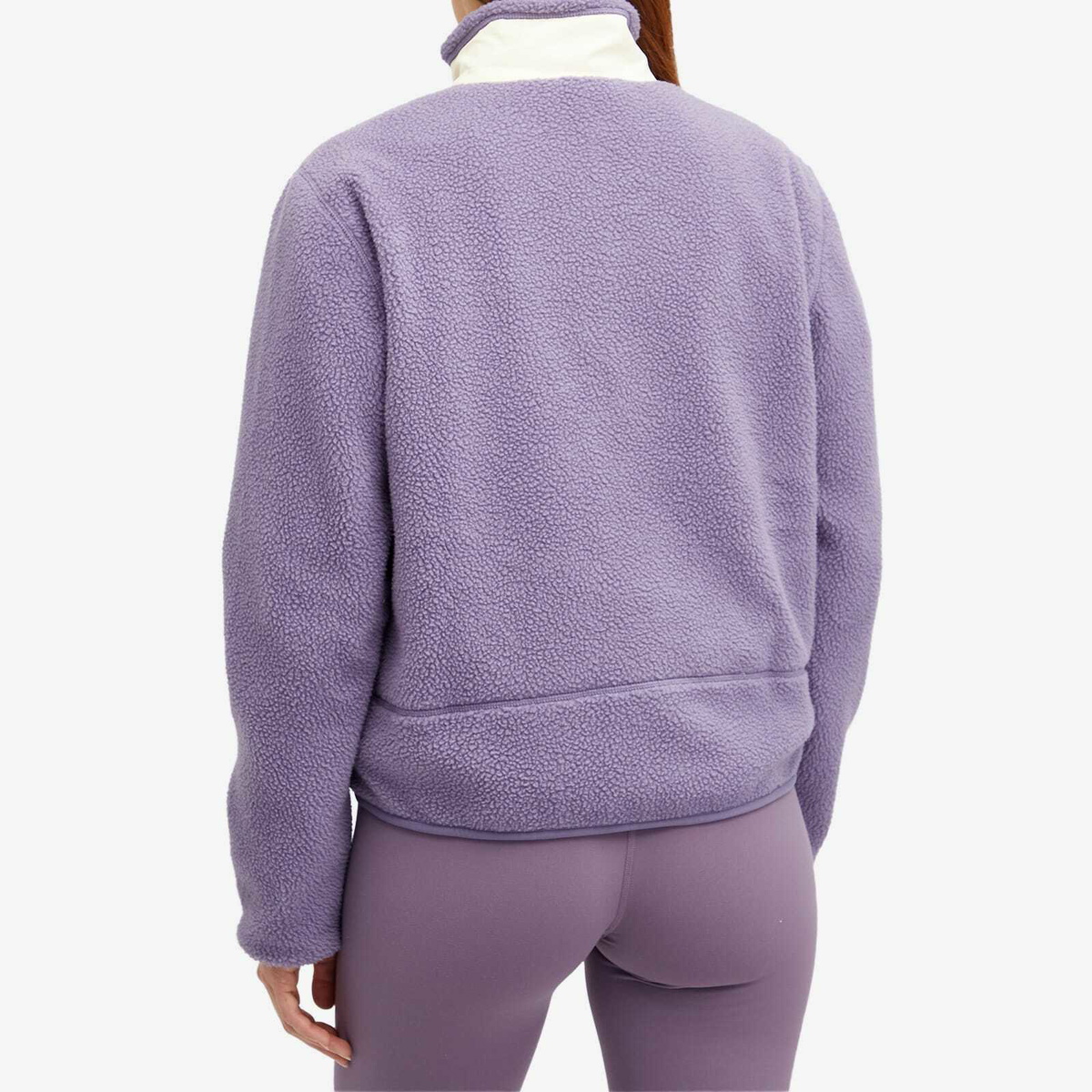 Sporty & Rich Women's Zipped Sherpa Jacket in Eggplant Sporty & Rich