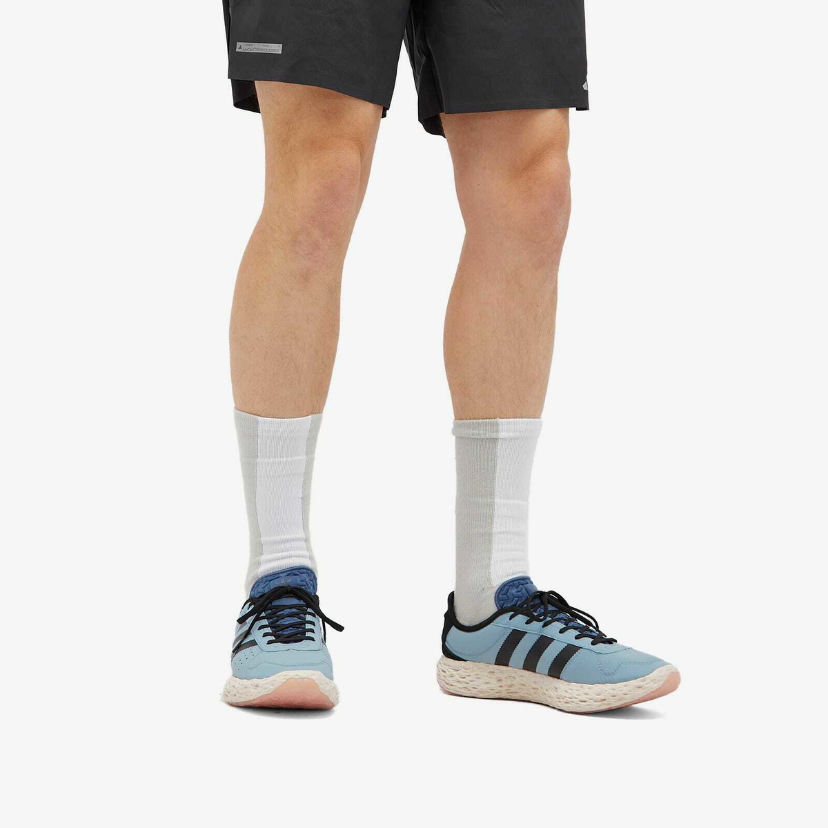 Adidas Men's Zponge Sneaker in Tactile Blue/Core Black/Wonder Mauve adidas