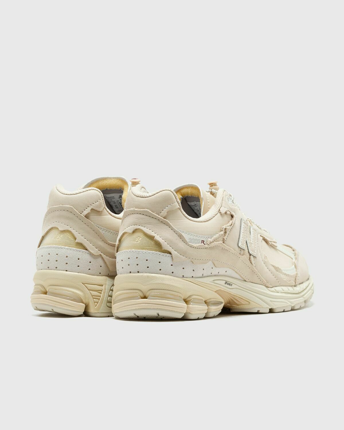 New Balance 2002 R Beige Lowtop New Balance
