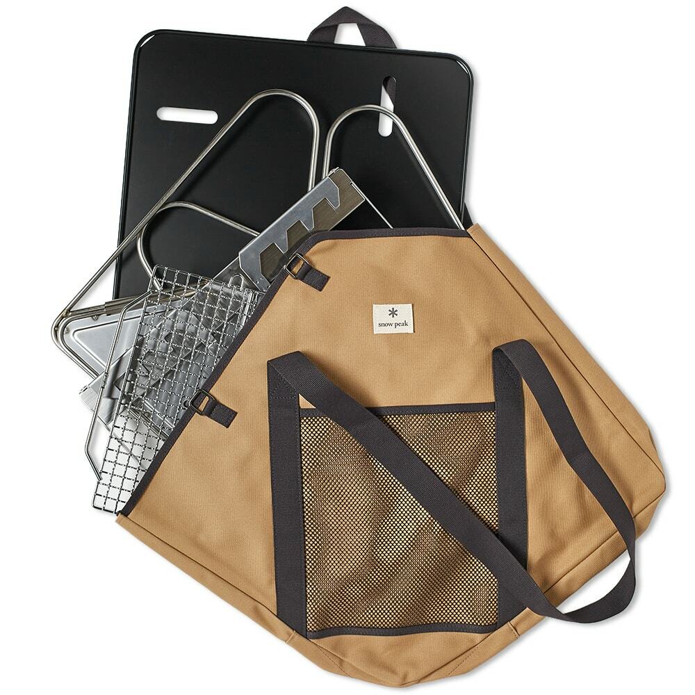 Snow Peak Pack & Carry Grill Set in Silver Snow Peak