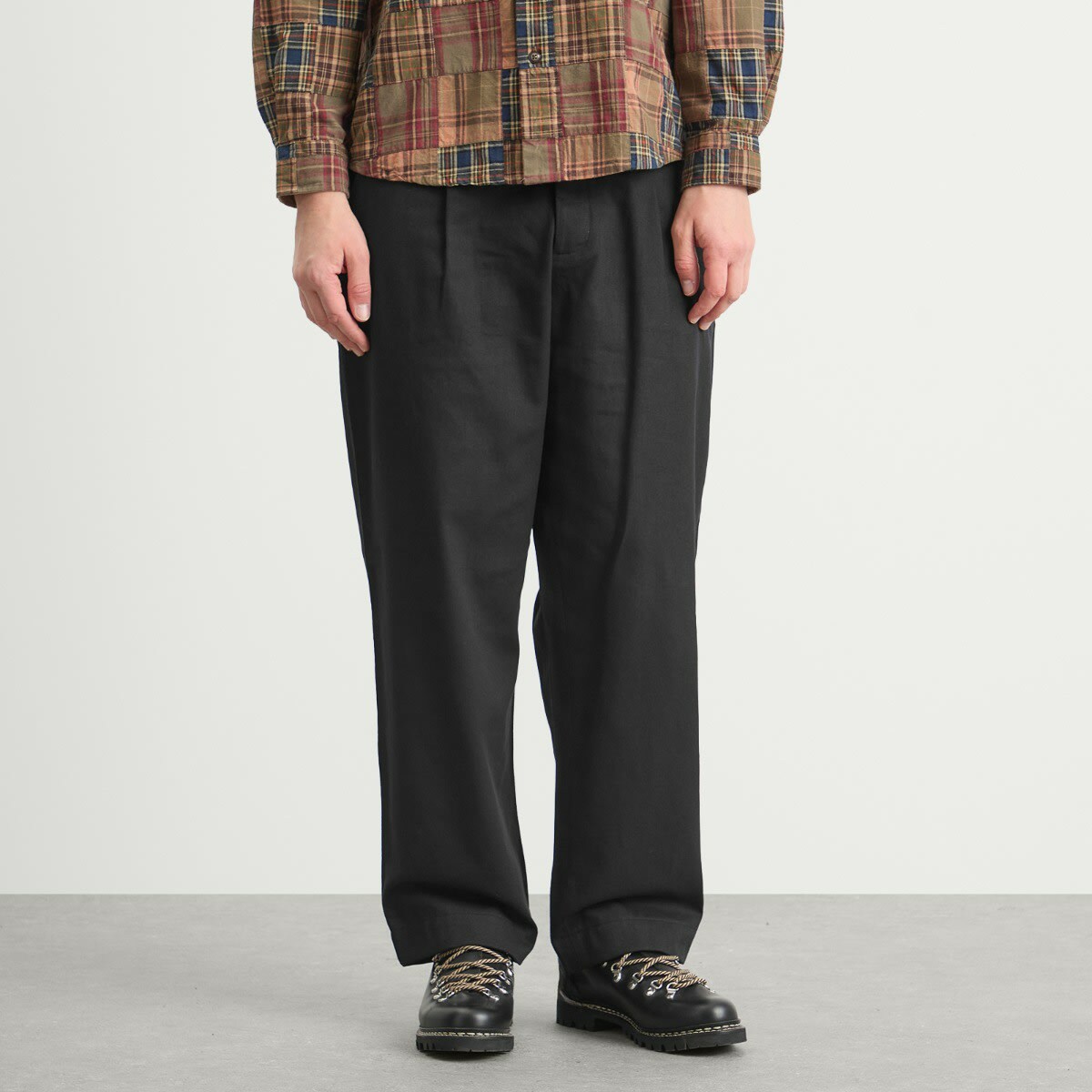 Universal Works Men's Works Twill Duke Pant in Black Universal Works
