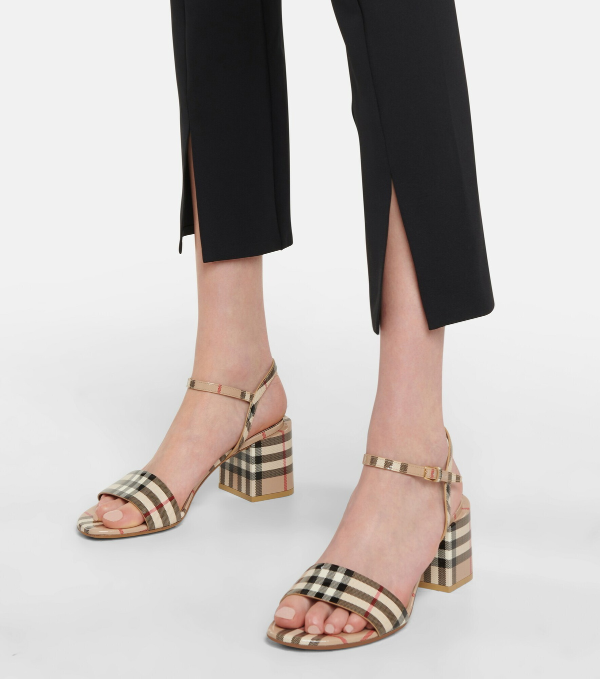Burberry - Cornwall patent leather sandals Burberry