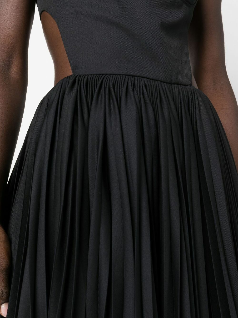 SHUSHU/TONG Black Open Back Pleated Mini Dress Shushu/Tong