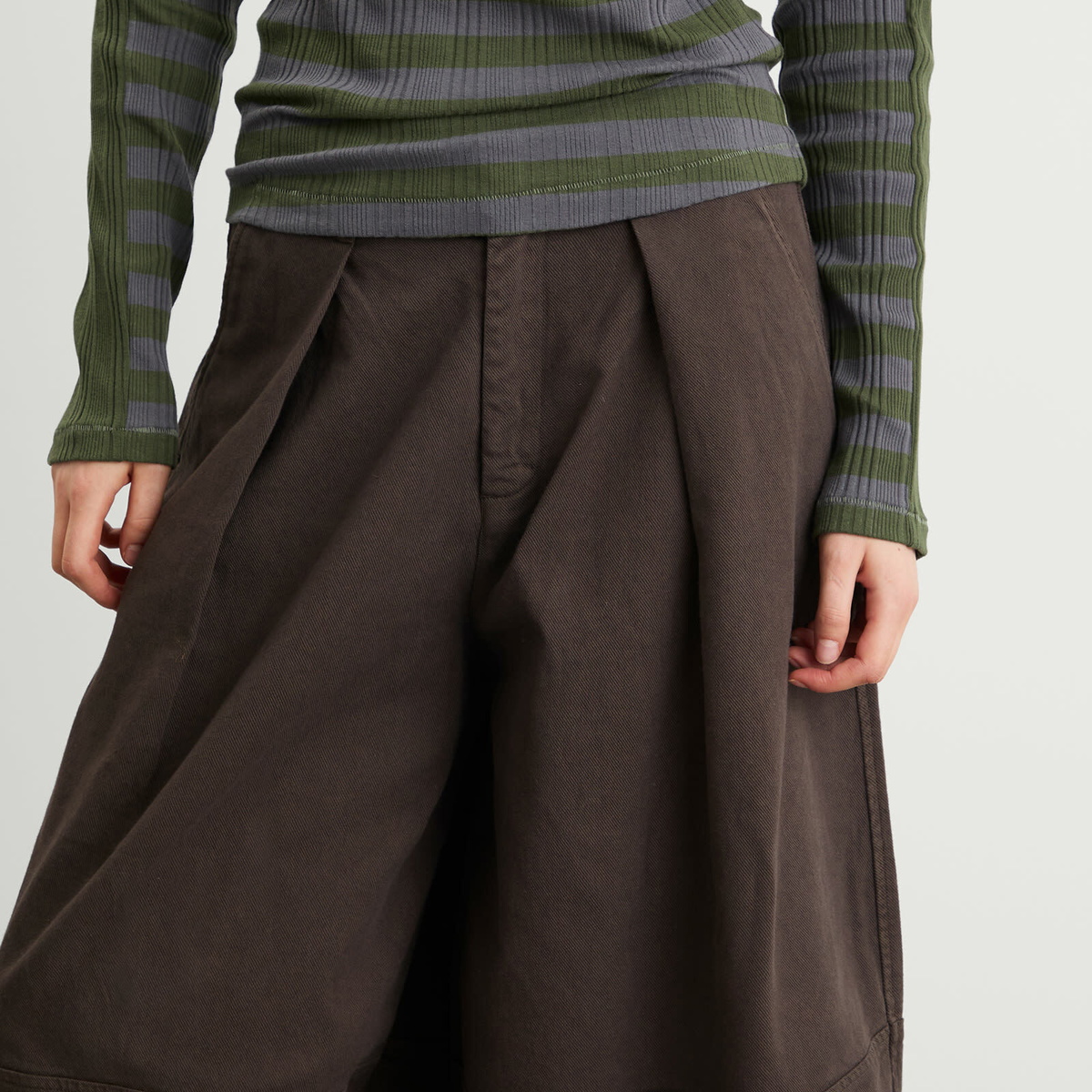 YMC Women's Earth Deadbeat Trousers in Brown YMC
