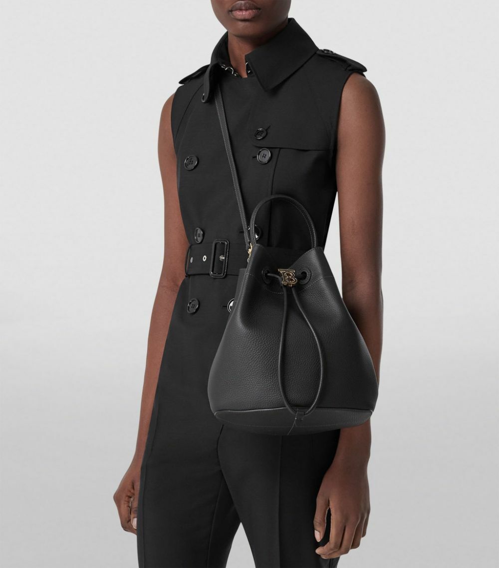 BURBERRY - Leather Drawstring Bag Burberry