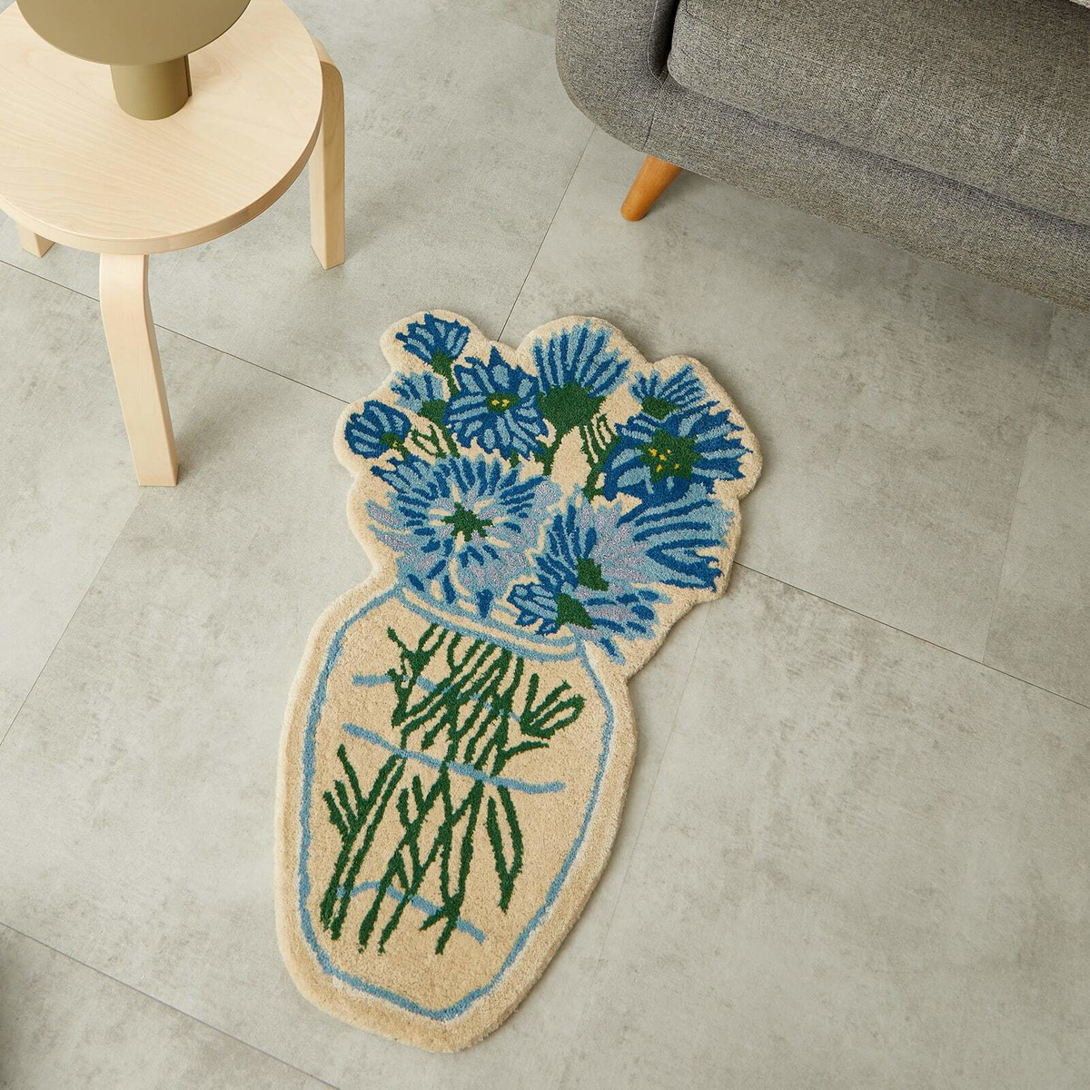 Bongusta Daisy Rug in Blue Bongusta