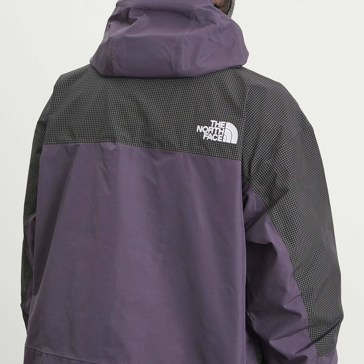 The North Face Men's HKE Spectra Gore-Tex Mountain Light Jacket in ...