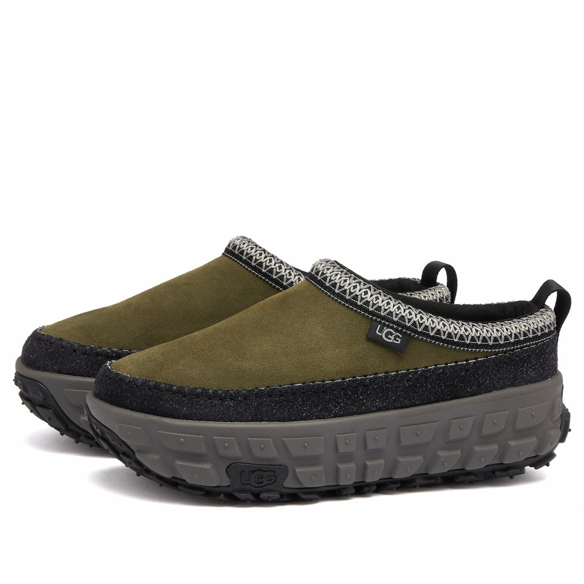 UGG Men's Venture Daze in Burnt Olive/Charcoal Ugg