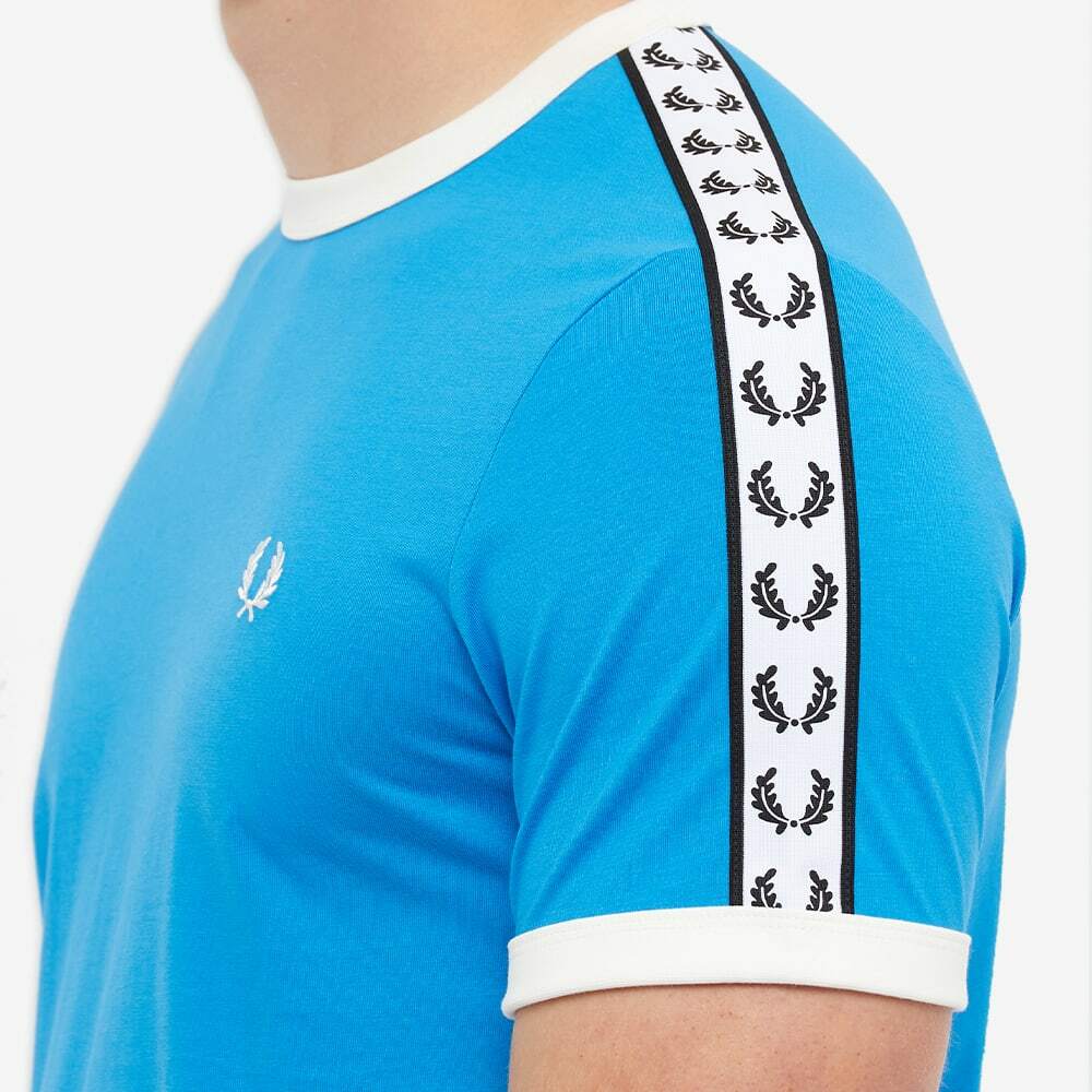 Fred Perry Men's Taped Ringer T-Shirt in Kingfisher Fred Perry
