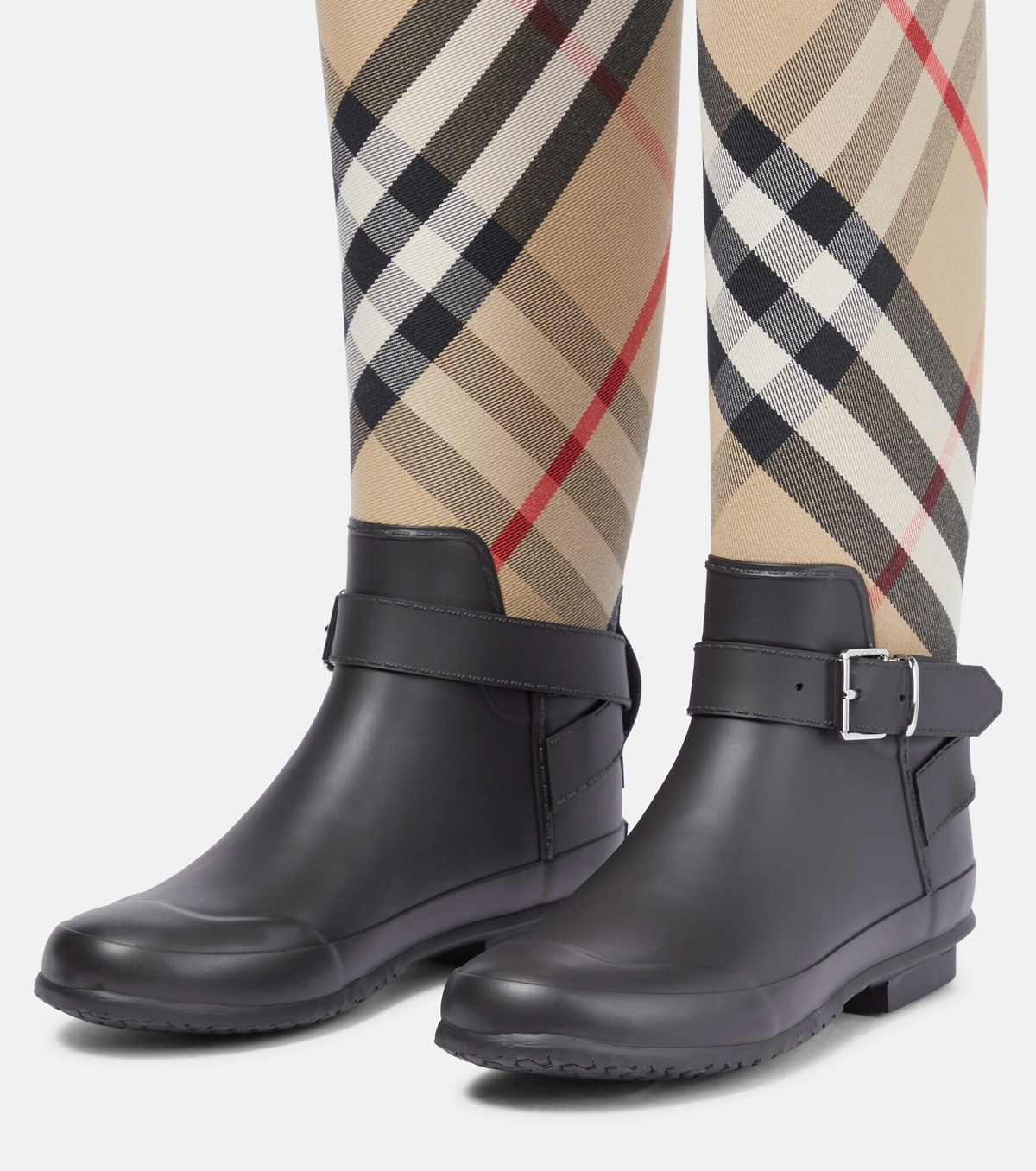 Burberry - House Check rubber rain boots Burberry