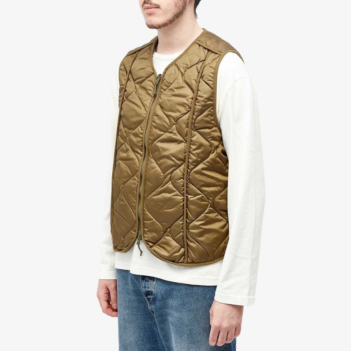 Foret Men's Fresh Reversible Liner Vest in Army/Olive Foret