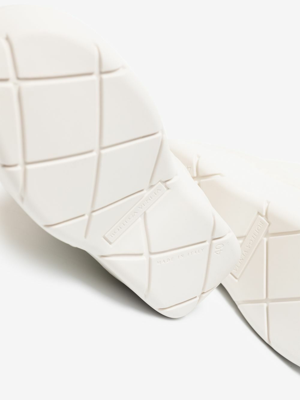 Bottega Veneta White Puddle Leather Ankle Boots Bottega Veneta