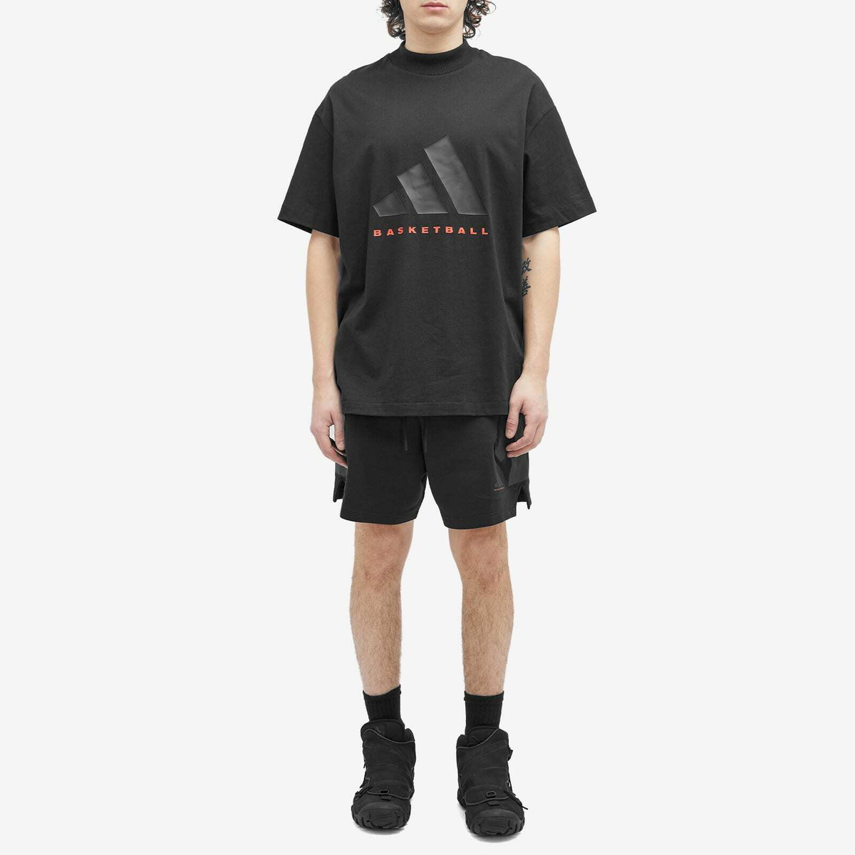 Adidas Men's Basketball T-Shirt in Black/Red adidas