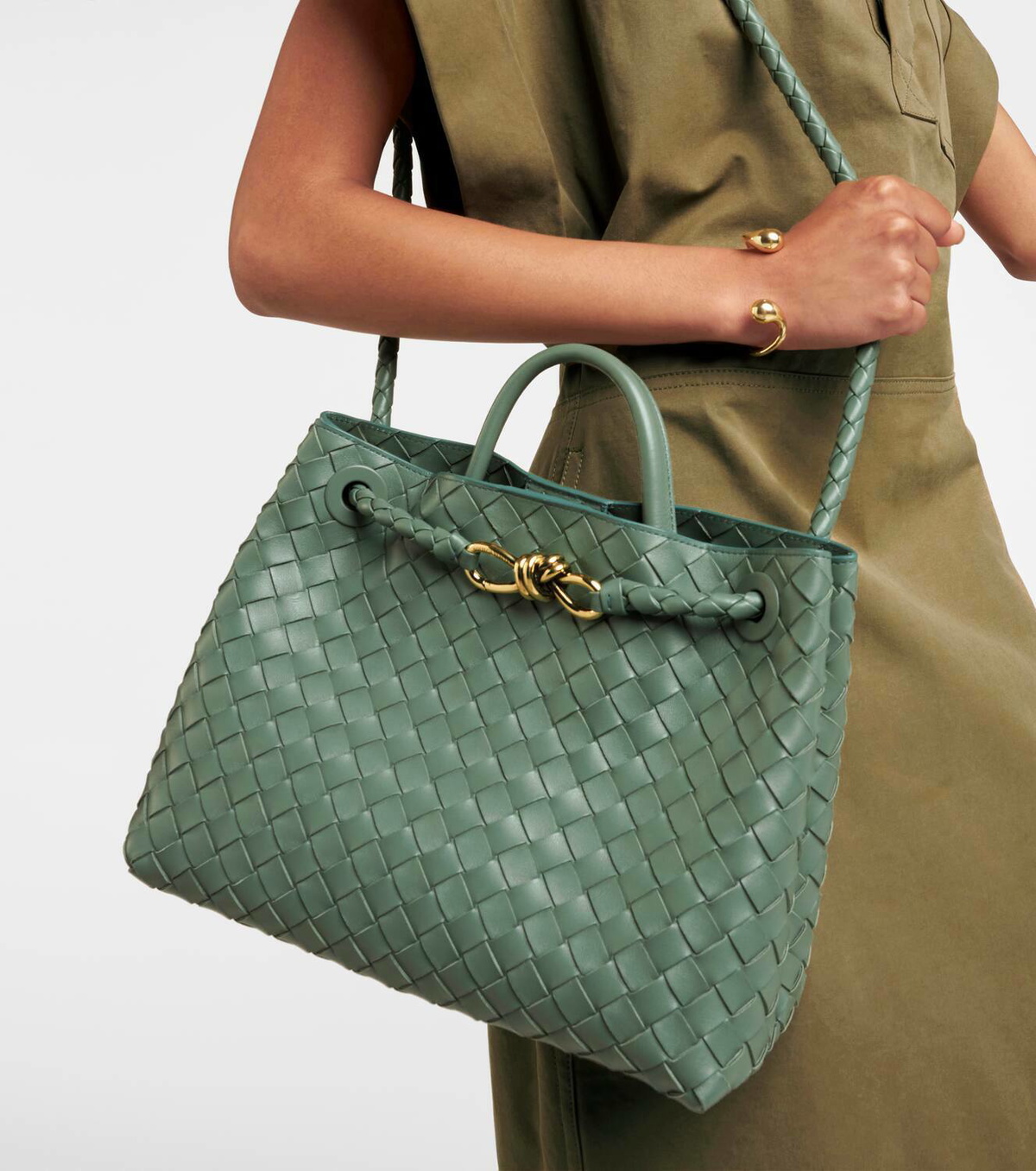 Bottega Veneta Andiamo Medium leather tote bag Bottega Veneta