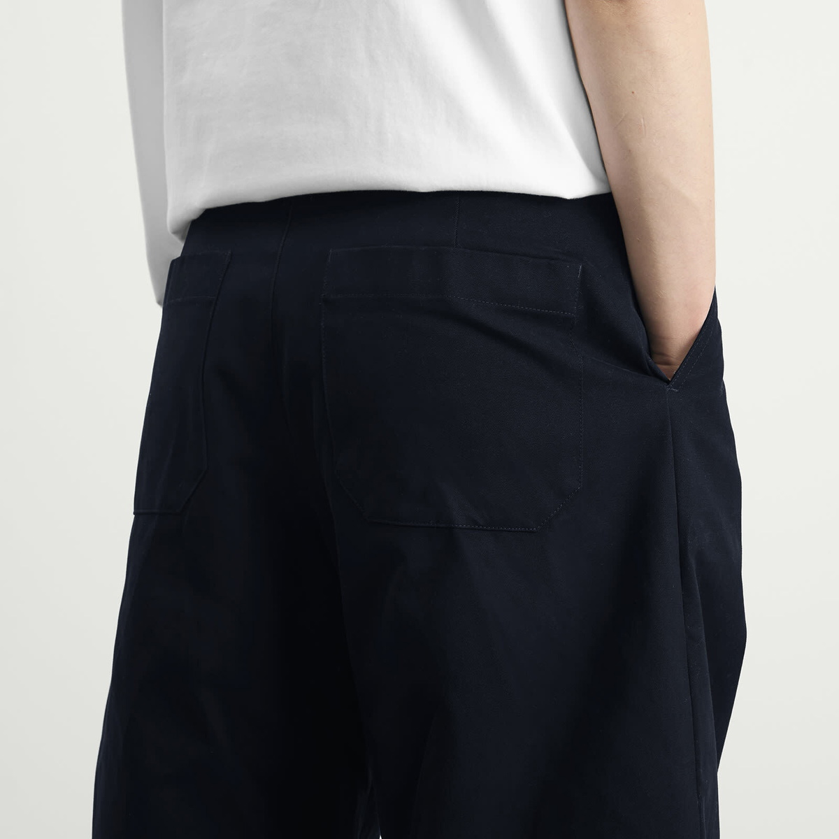 Studio Nicholson Men's Sorte Peached Cotton Pleat Volume Pant in Dark ...